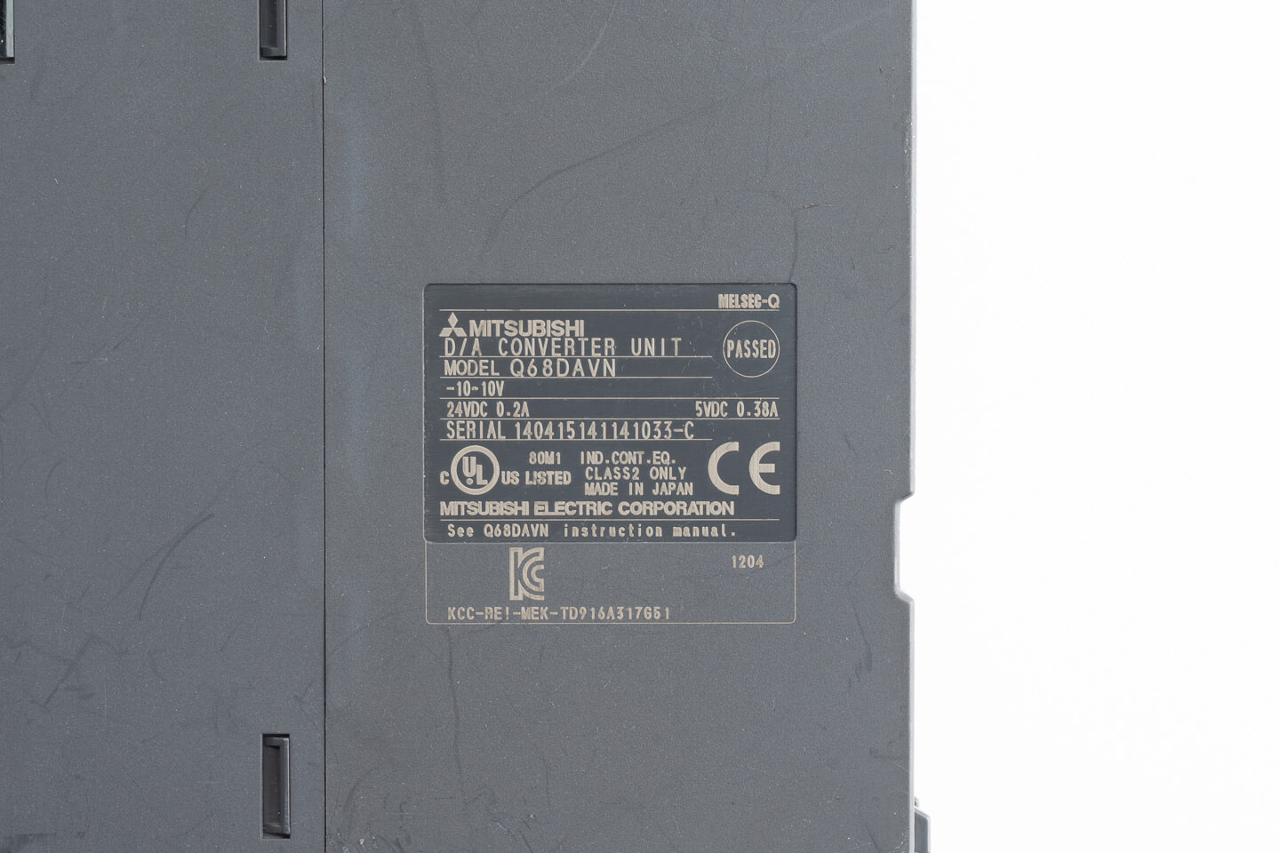 三菱 デジタル-アナログ変換ユニット Q68DAVN (12年製) | 保守部品.com